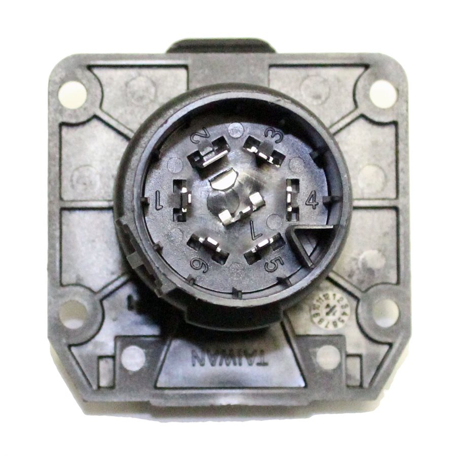 Socket 7-Way OEM Style