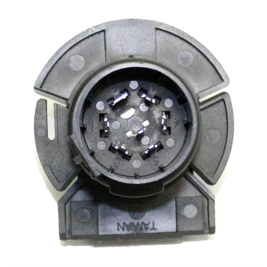 Socket 7-Way OEM Replacement